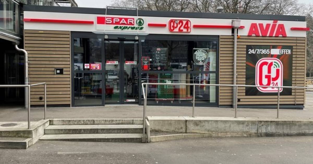 Spar eröffnet ersten 24-Stunden-Tankstellen-Shop ohne Personal ...
