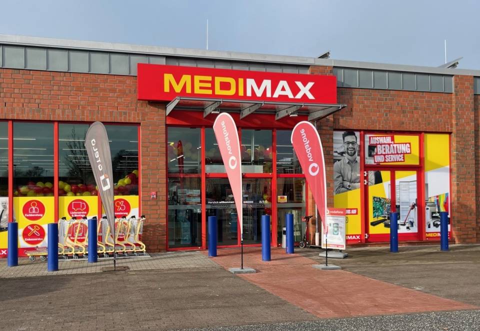 Aus Blau wird Rot: Euronics XXL Rilke wird Medimax Oldenburg - onlinepc.ch