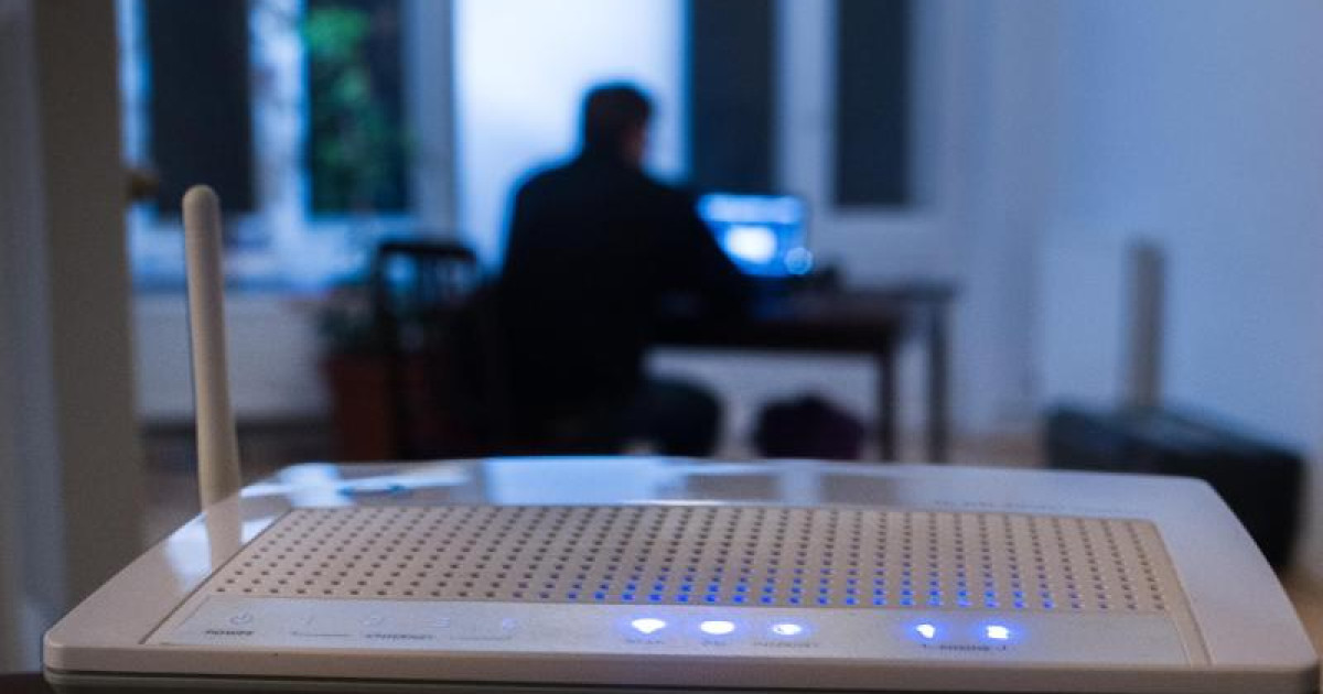 Routertausch: Altgerät auf Werkseinstellungen zurücksetzen - onlinepc.ch